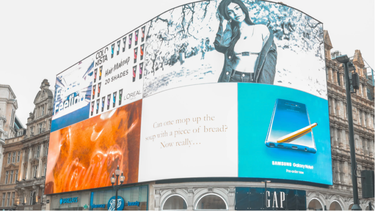 4 Easy Steps to Get Started with Programmatic DOOH Advertising - The Neuron
