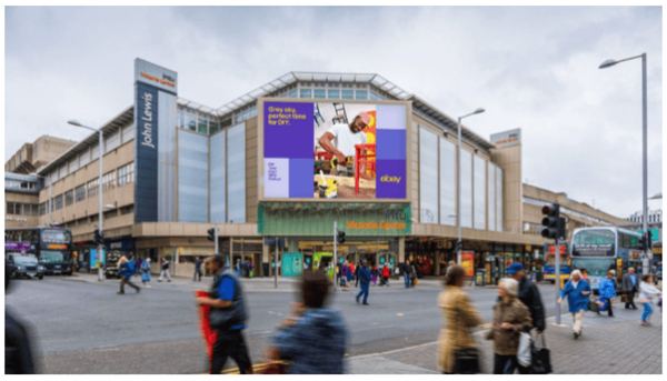 5 Astounding Digital OOH Examples that will inspire you